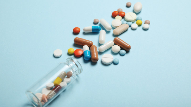 Medicamentos de venda livre são mais caros nas farmácias